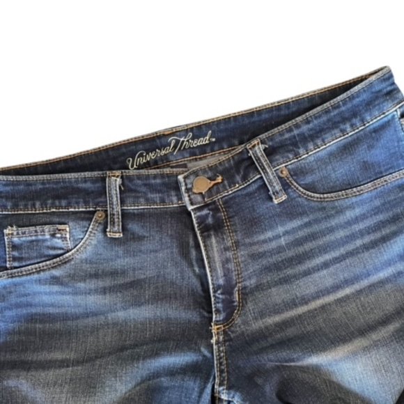 Universal Thread | Jeans | Universal Thread | Poshmark